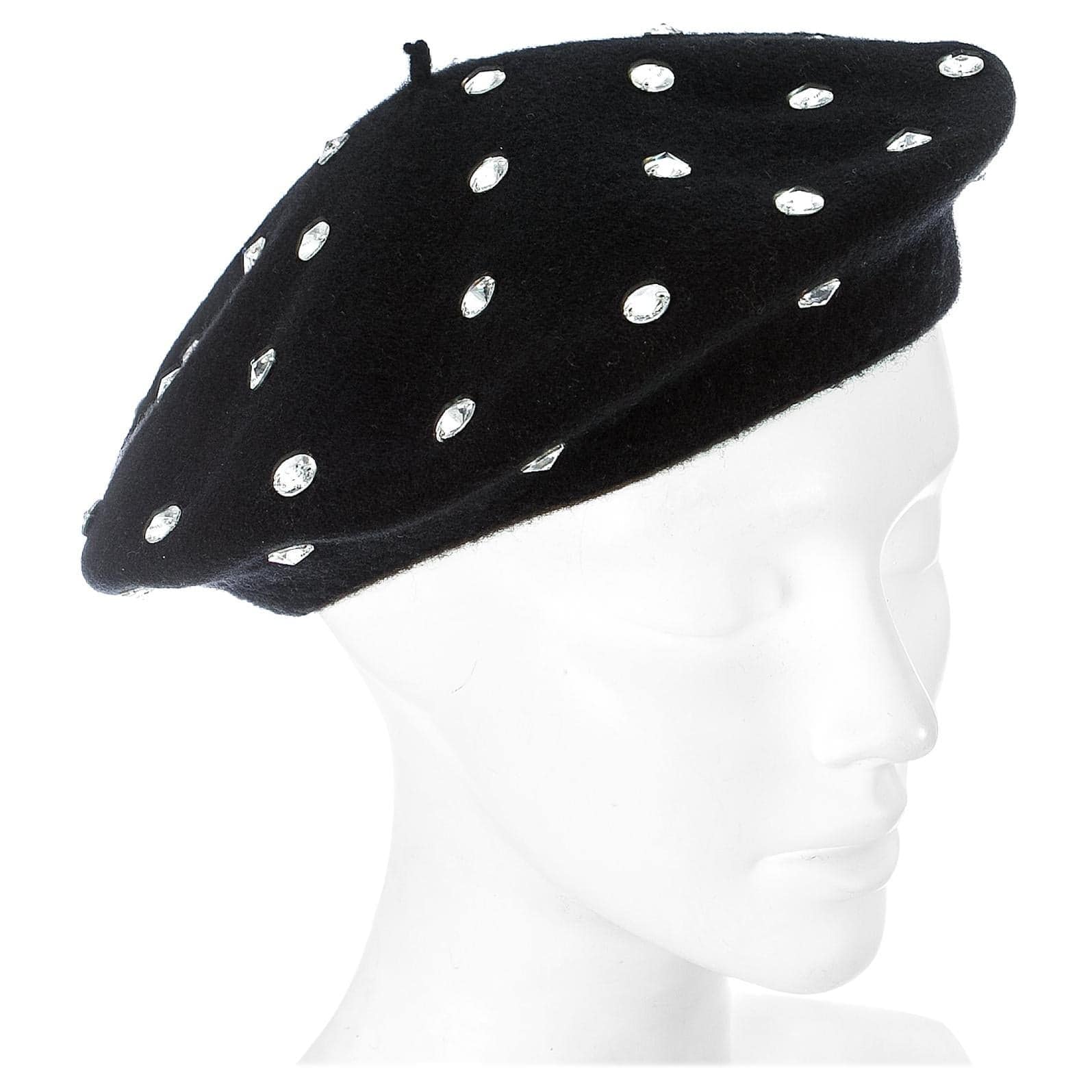 5 Best Berets for Women in 2025 - HauteMasta