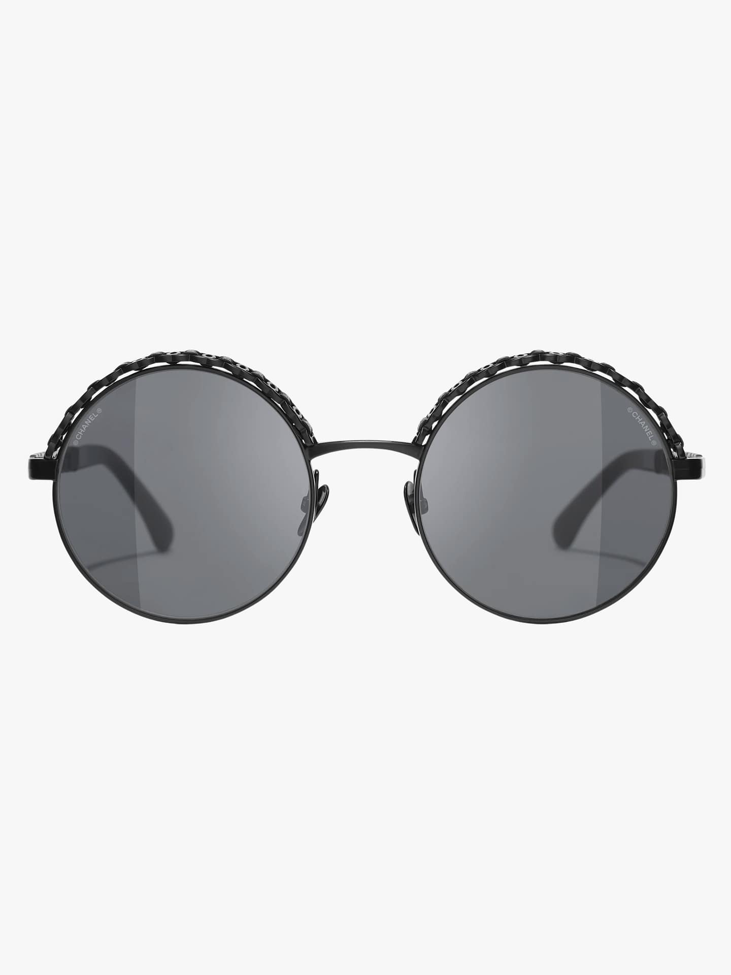 14 Best Sunglasses for Diamond-Shaped Faces - HauteMasta